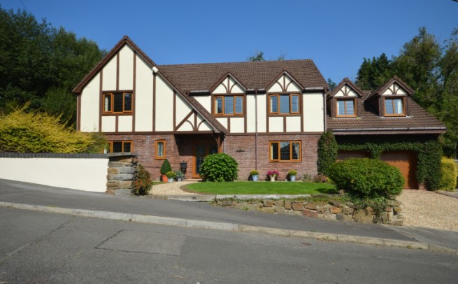 Sold Gallery - Sarah Sheehy-Jones MNAEA