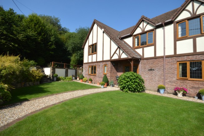 Sold Gallery - Sarah Sheehy-Jones MNAEA