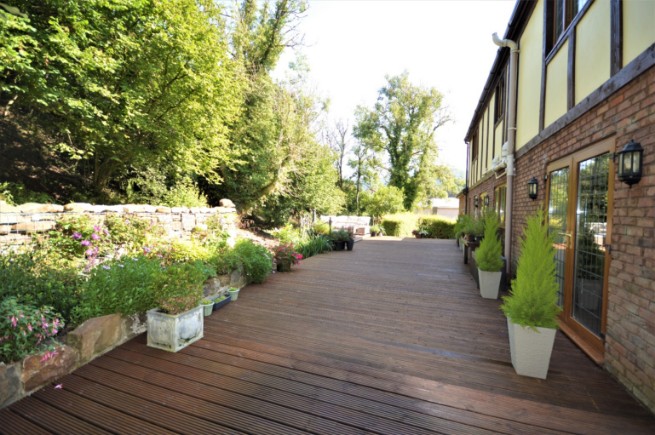 Sold Gallery - Sarah Sheehy-Jones MNAEA