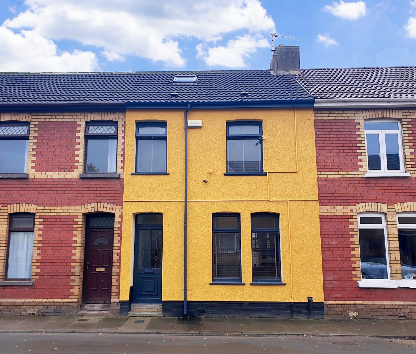 Home - Sarah Sheehy-Jones MNAEA